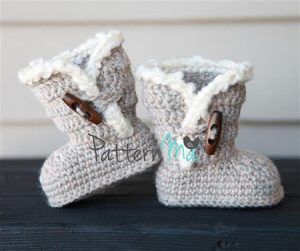 10 Crochet Ugg Boots For Adults and Babies - Crochet News