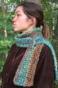 25 Keyhole Scarf Crochet Patterns - Crochet News