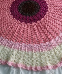 Crochet Fan Stitch Tutorial with 10 Patterns To Try - Crochet News