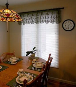 10 Crochet Valance Patterns - Crochet News