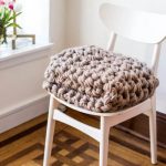 How To Hand Crochet Tutorial With 10 Patterns To Try - Crochet News