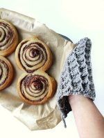 10 Crochet Oven Mitts Patterns - Crochet News