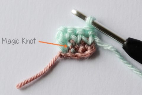 How to Join Yarn with Magic Knot Technique - Crochet News